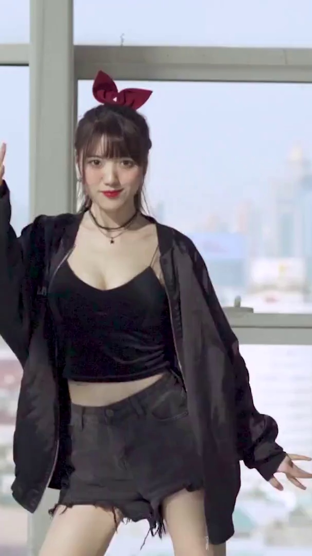 Kyokyo 对你青睐(美女手机动态壁纸) - 美女手机壁纸下载 - 元气壁纸