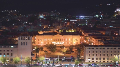 4K 高清 西西里岛墨西拿市(风景动态壁纸) - 动态壁纸下载 - 元气壁纸