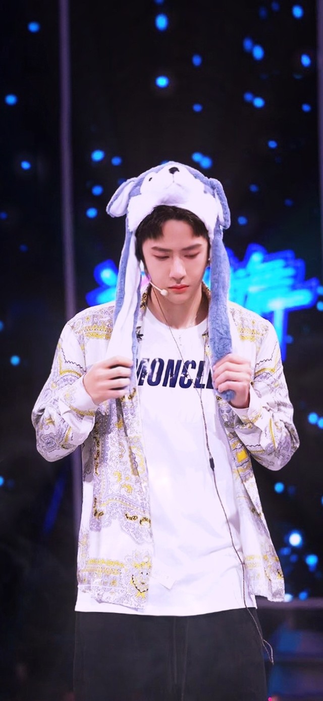 王一博 这就是街舞(明星手机动态壁纸) - 明星手机壁纸下载 - 元气壁纸