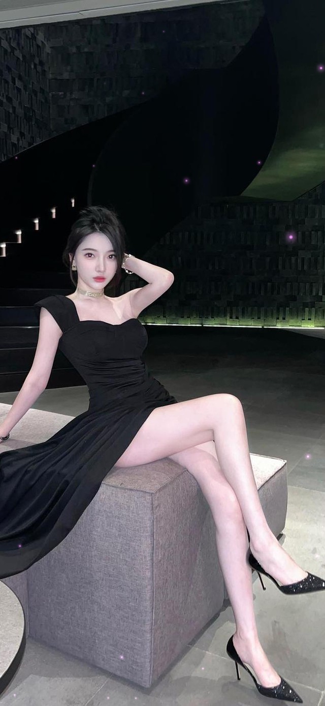 长腿姐姐美女手机动态壁纸 美女手机壁纸下载 元气壁纸 1860