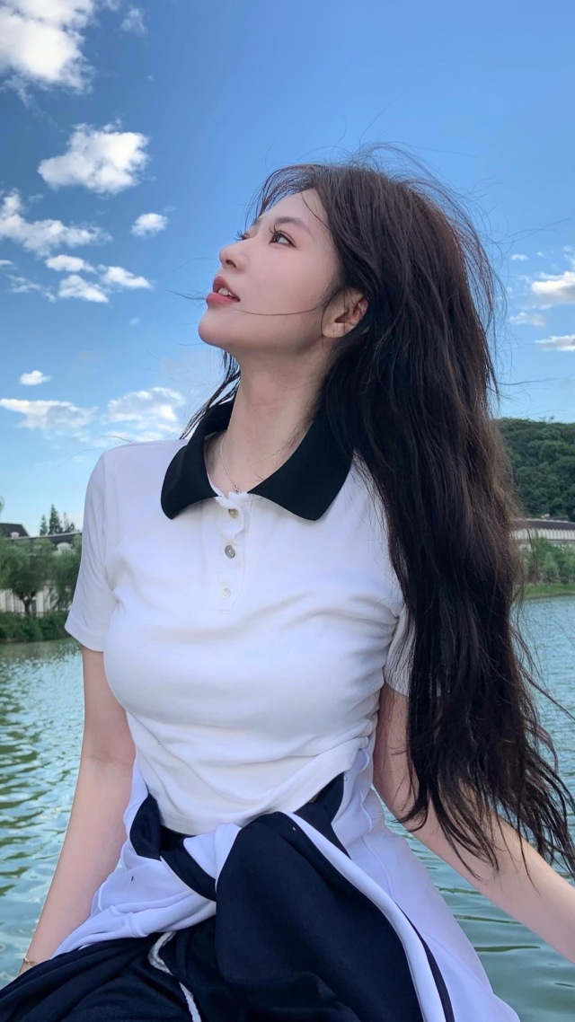 性感学姐美女手机静态壁纸 美女手机壁纸下载 元气壁纸